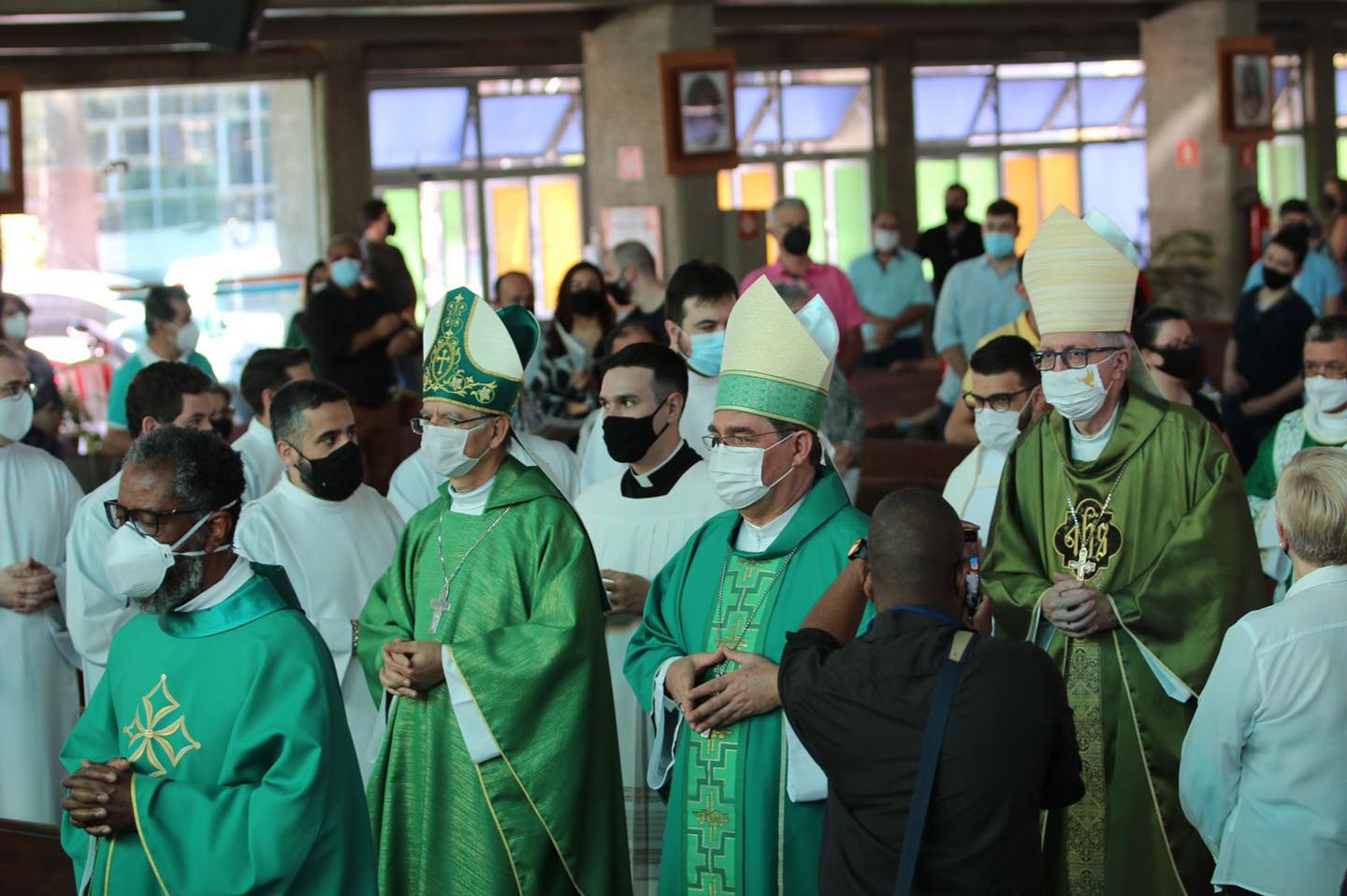 Missa de acolhida a Dom Moacir Silva na Catedral de São José do Rio ...